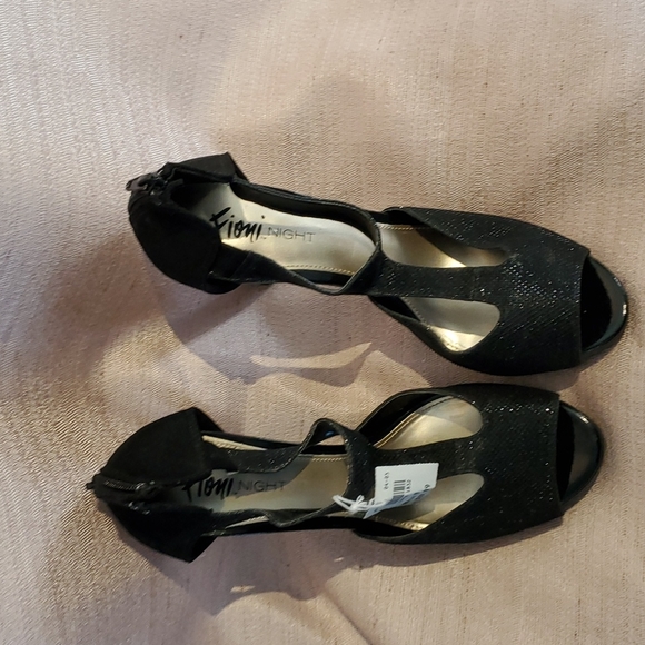 FIONI Clothing | Shoes | Fioni Open Toe Heels Sparkles | Poshmark